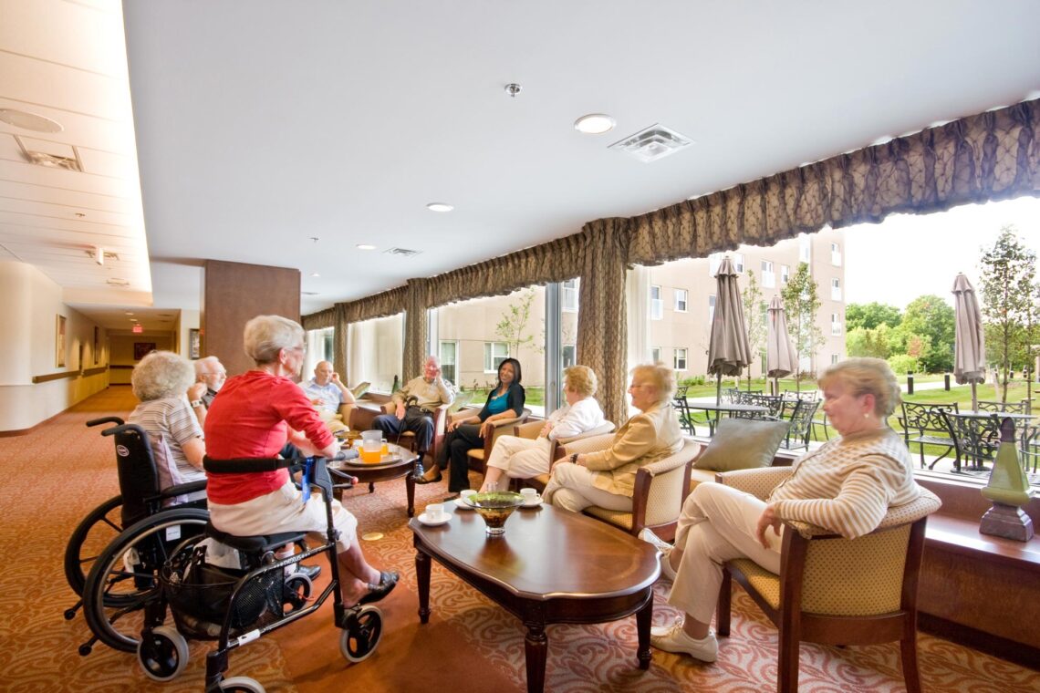 Senior living options in Canada in 2022 - The Healthcare Daily